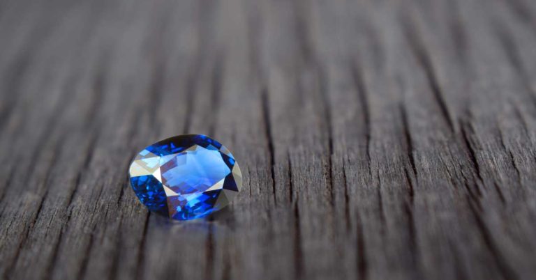Ceylon Sapphire: The Ultimate Guide – Precision cut Ceylon sapphires